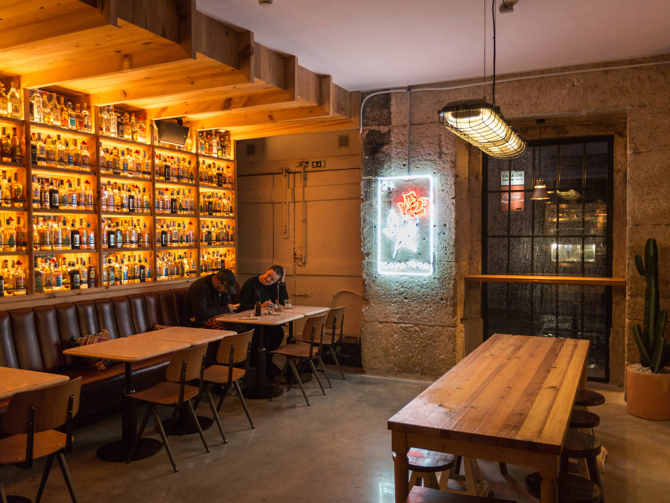 Os 32 melhores restaurantes no Cais do Sodré