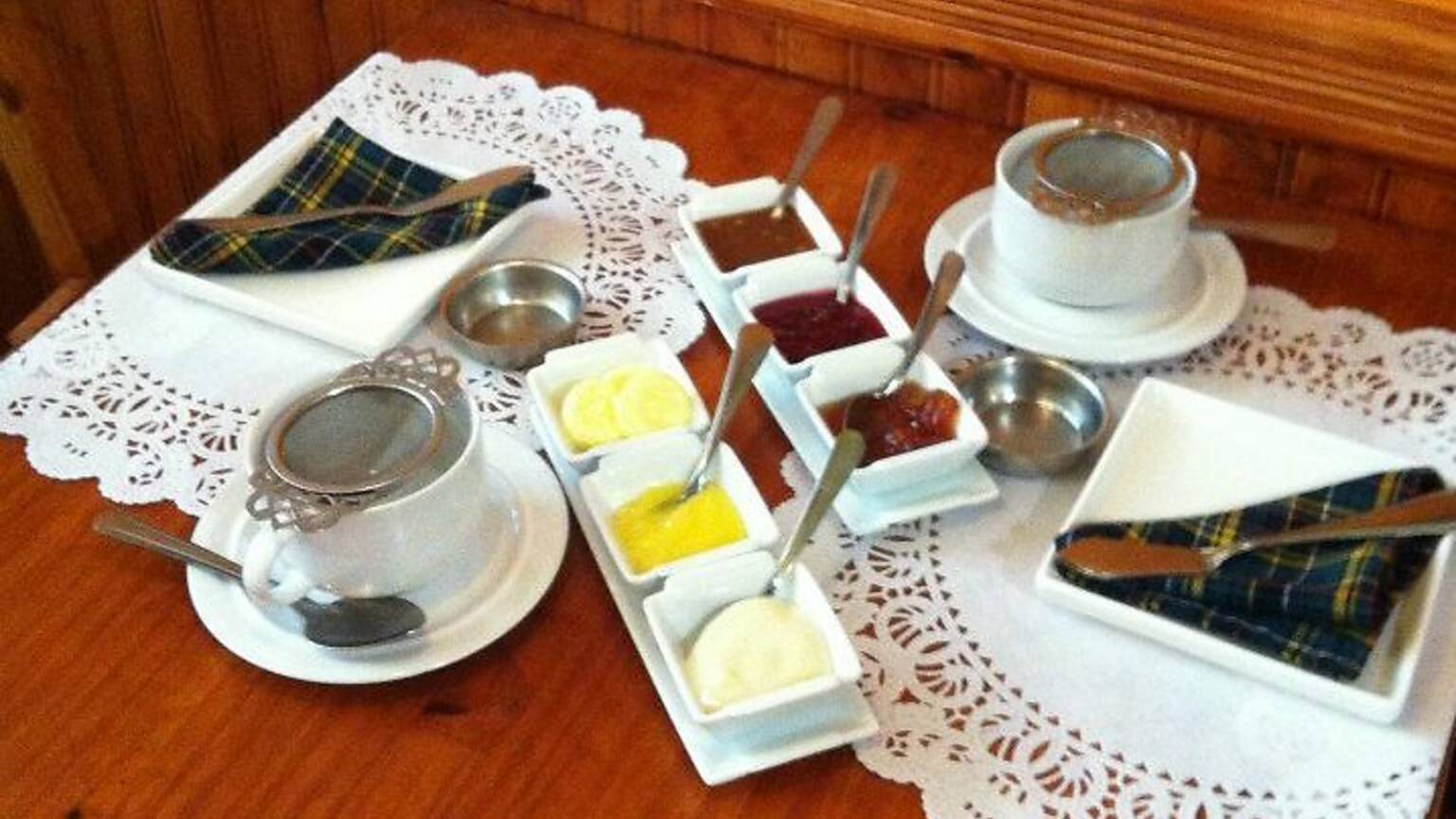 Where to Find the Best High Tea Montreal Has to Offer