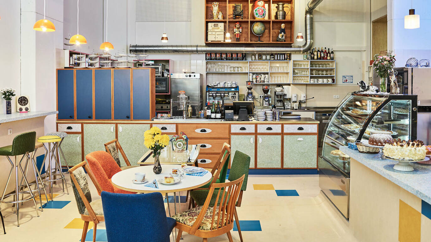 13 Best Cafés in Vienna: Where To Drink Coffee According To Locals