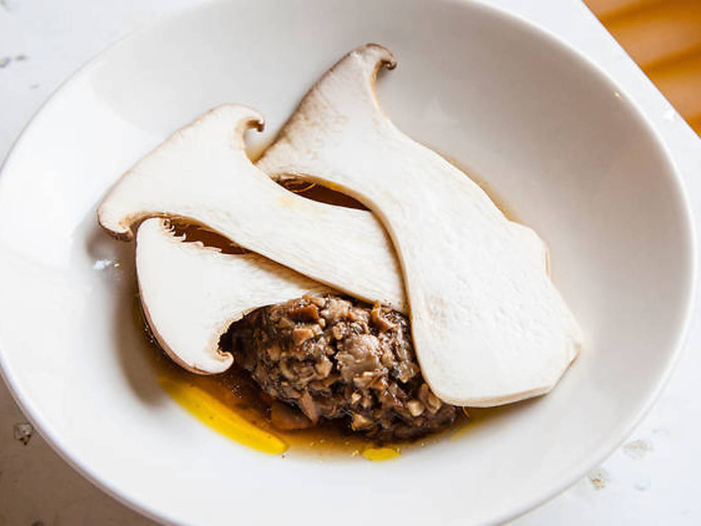 The Best Restaurants in Hoxton | 16 Hip Hangouts