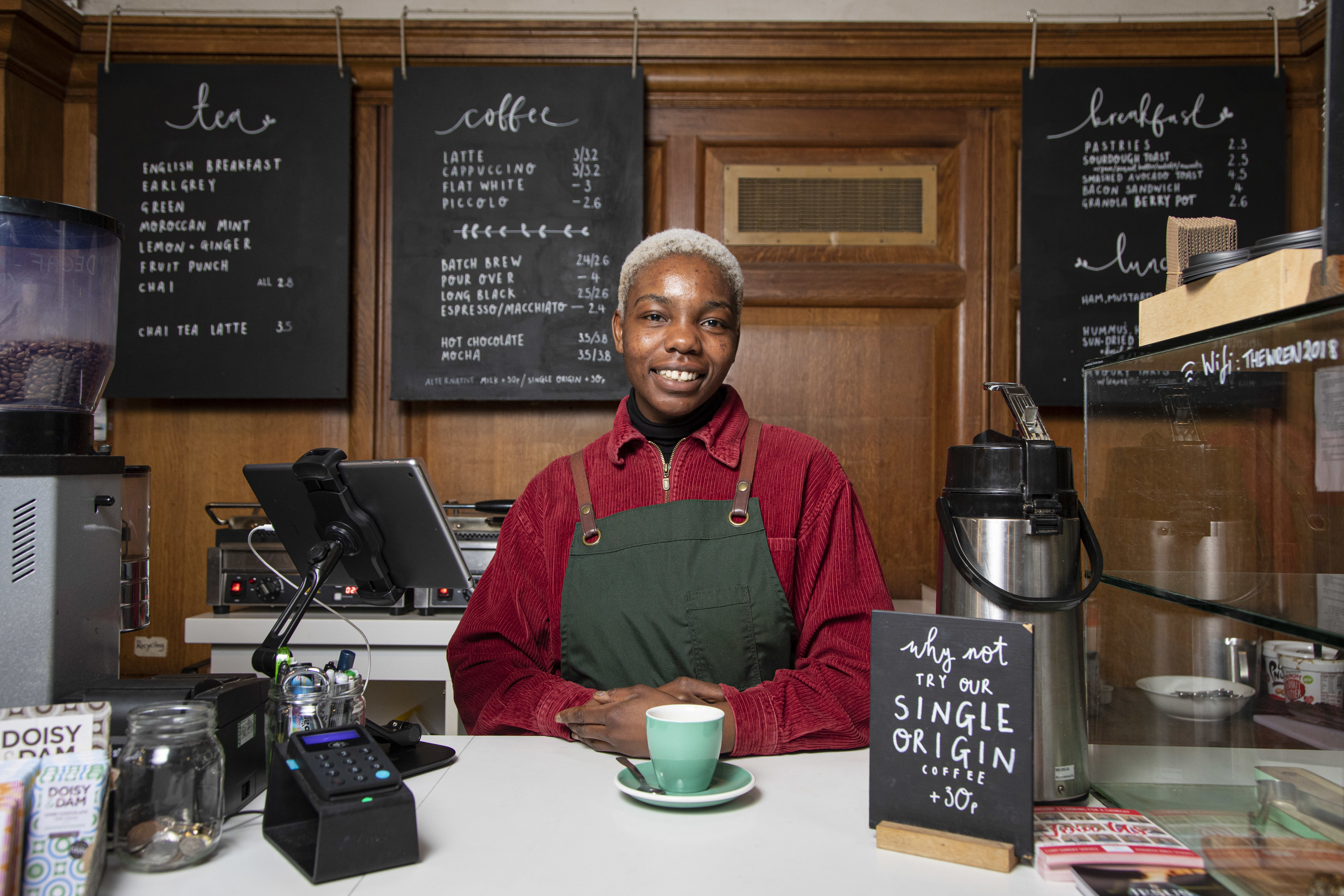 An essential guide to coffee counter small talk