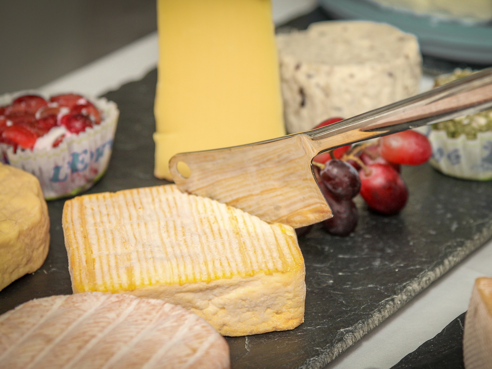 Best Cheese Plates in Boston: 9 Gourmet Spots to Feed on Fromage