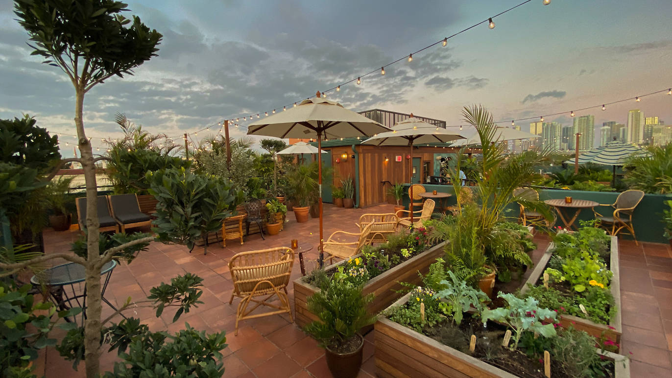 16 Best Rooftop Restaurants in Miami, From South Beach to Brickell