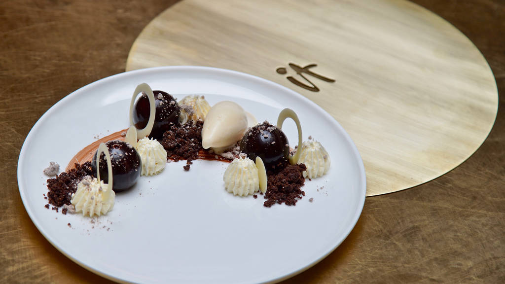IT Restaurant | Restaurants in Mayfair, London