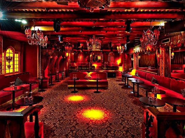 Chez Raspoutine | Clubs in Champs-Elysées, Paris