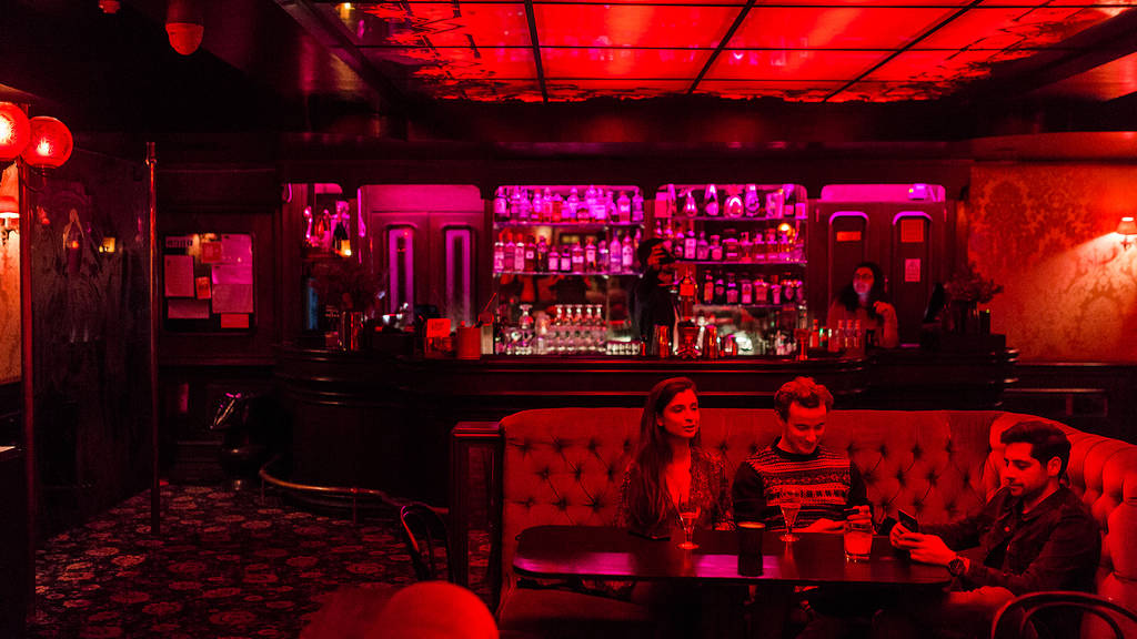 Os melhores bares no Chiado para beber um copo