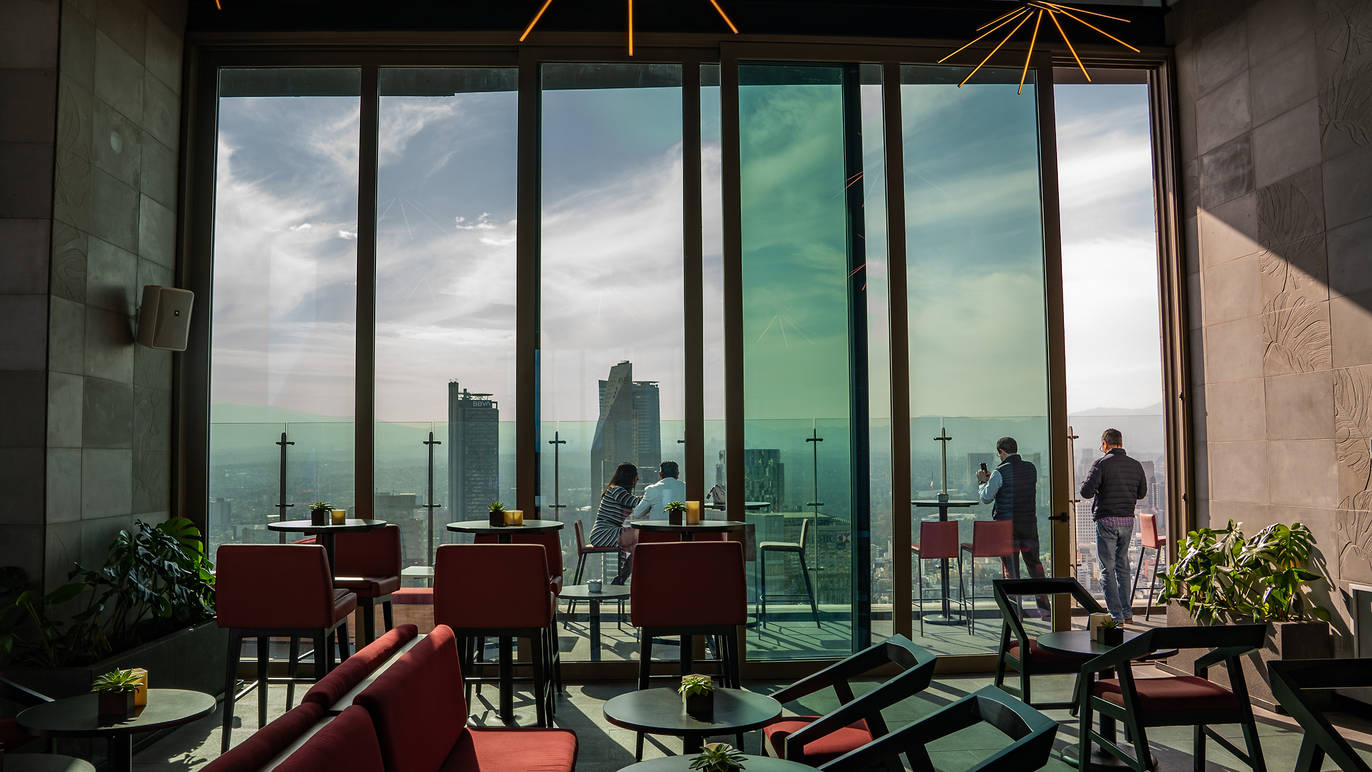 Cityzen: rooftop bar de Sofitel en el piso 38 con vista a Reforma