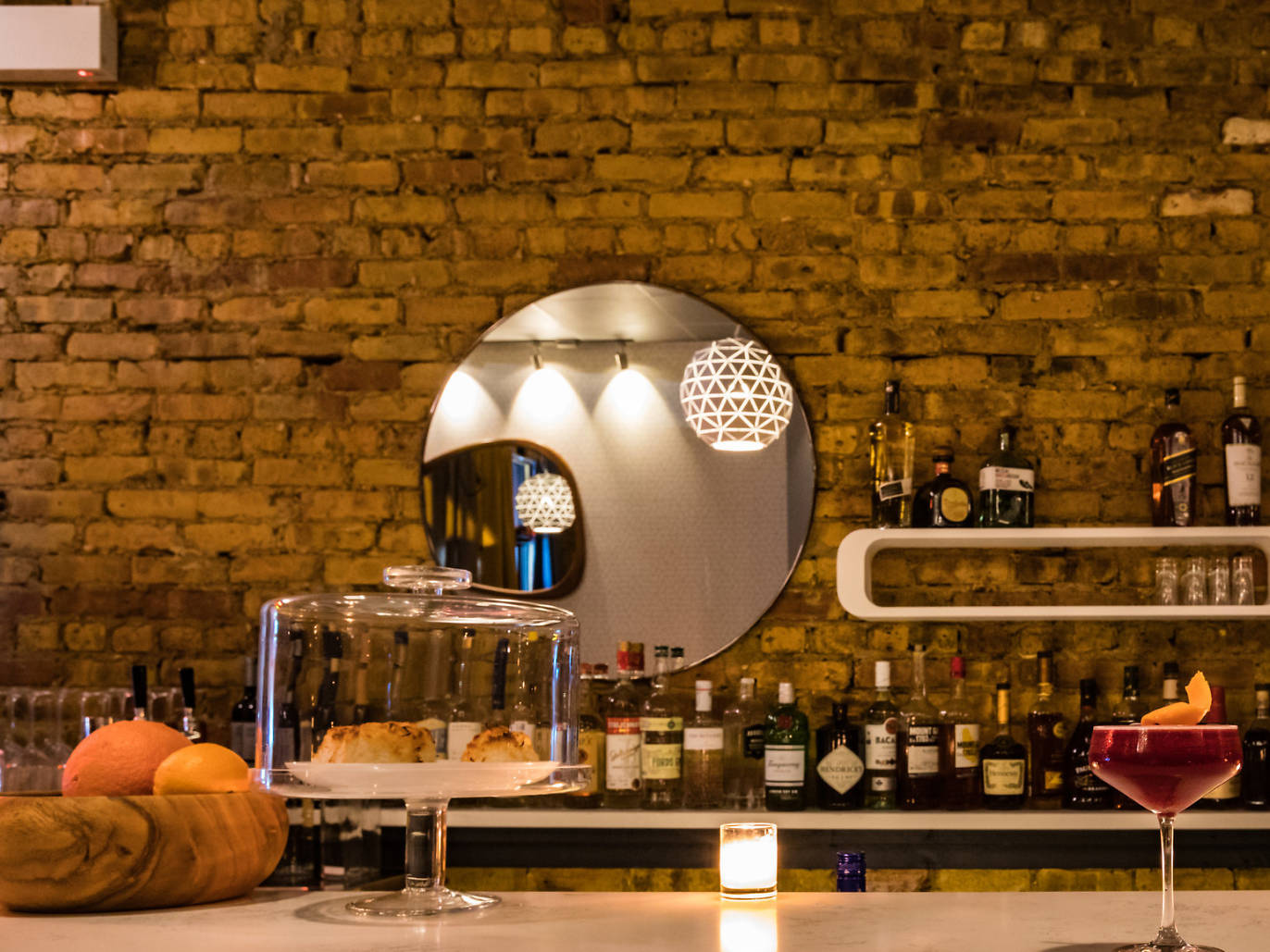 27 Best Cocktail Bars In Chicago For A Stiff Drink