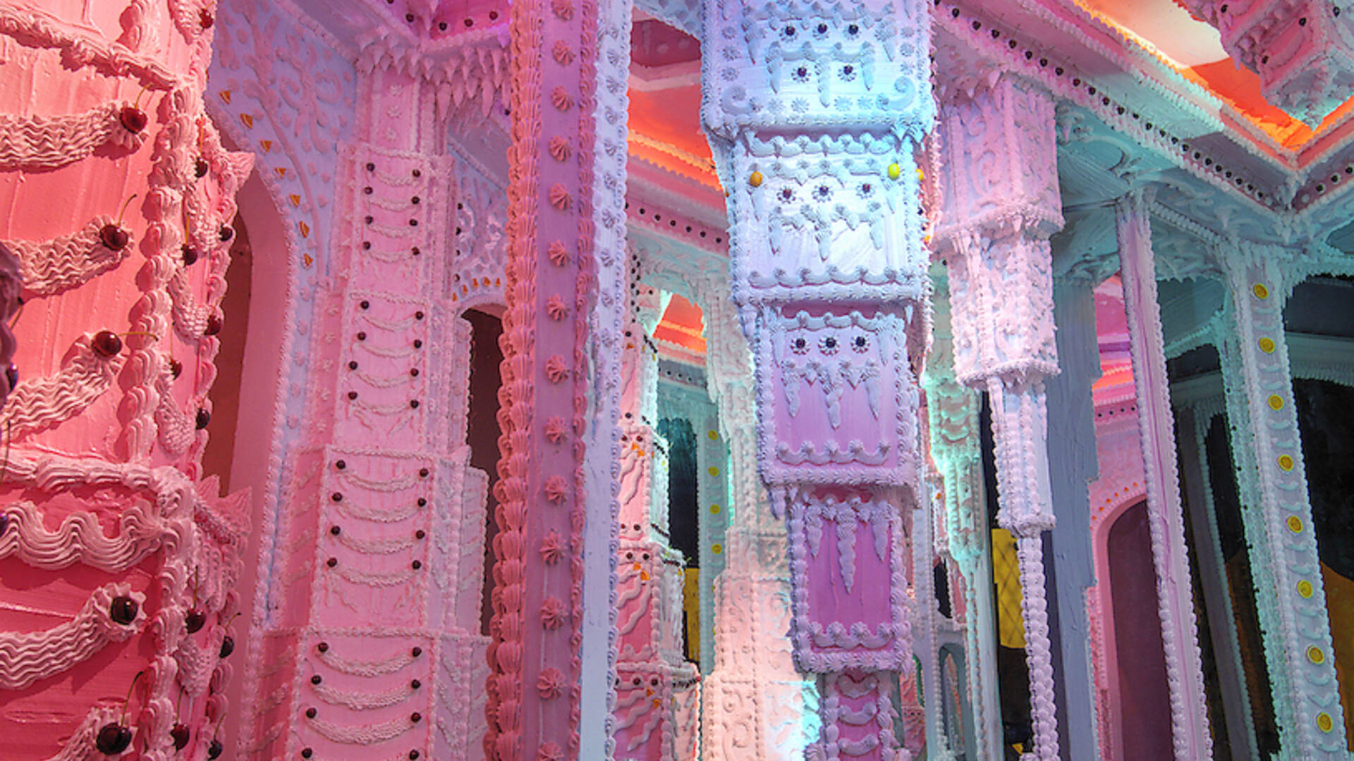 Cakeland: The Beauty War | Art in Los Angeles