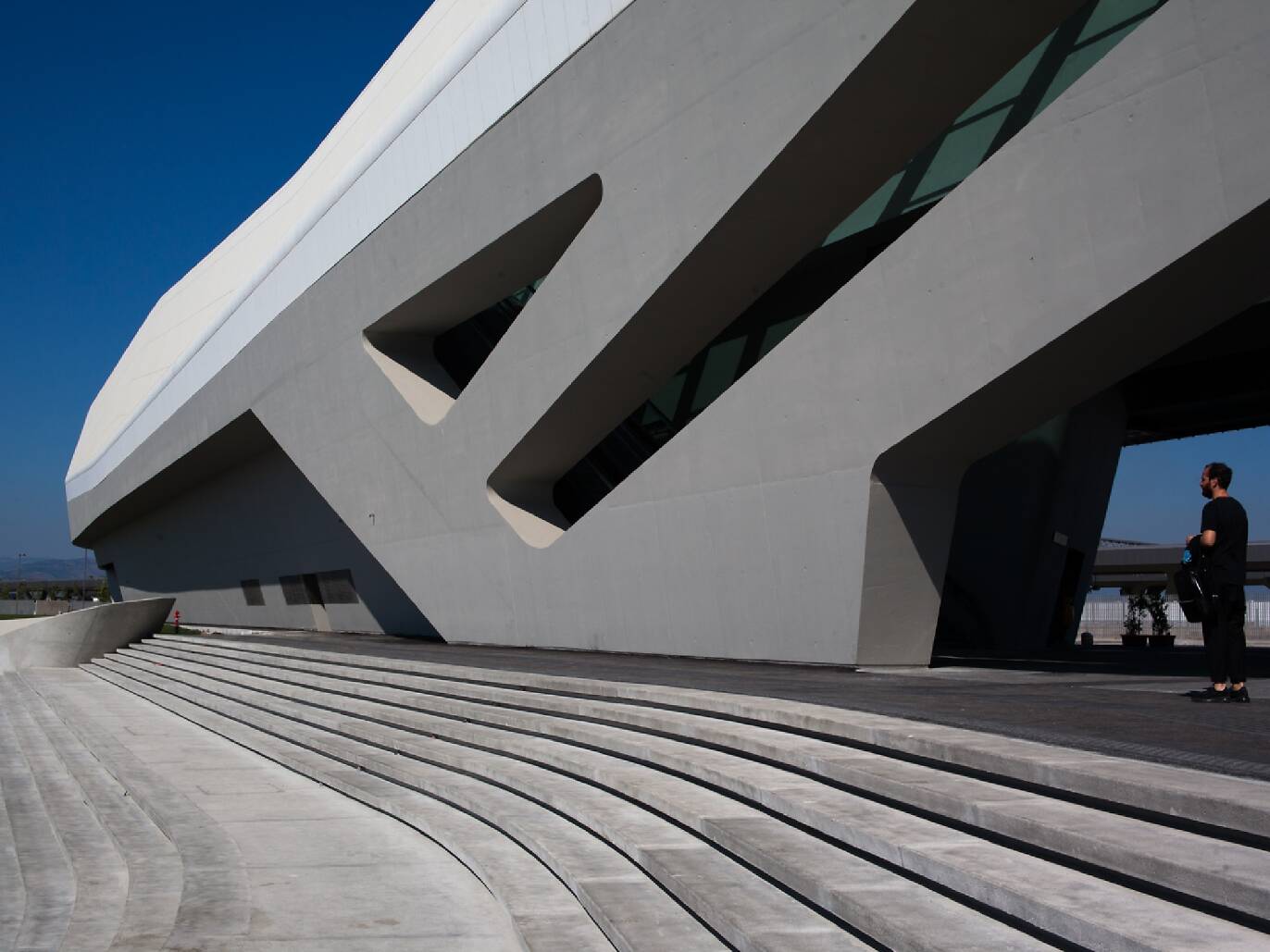 16 Most Beautiful Train Stations in the World Right Now