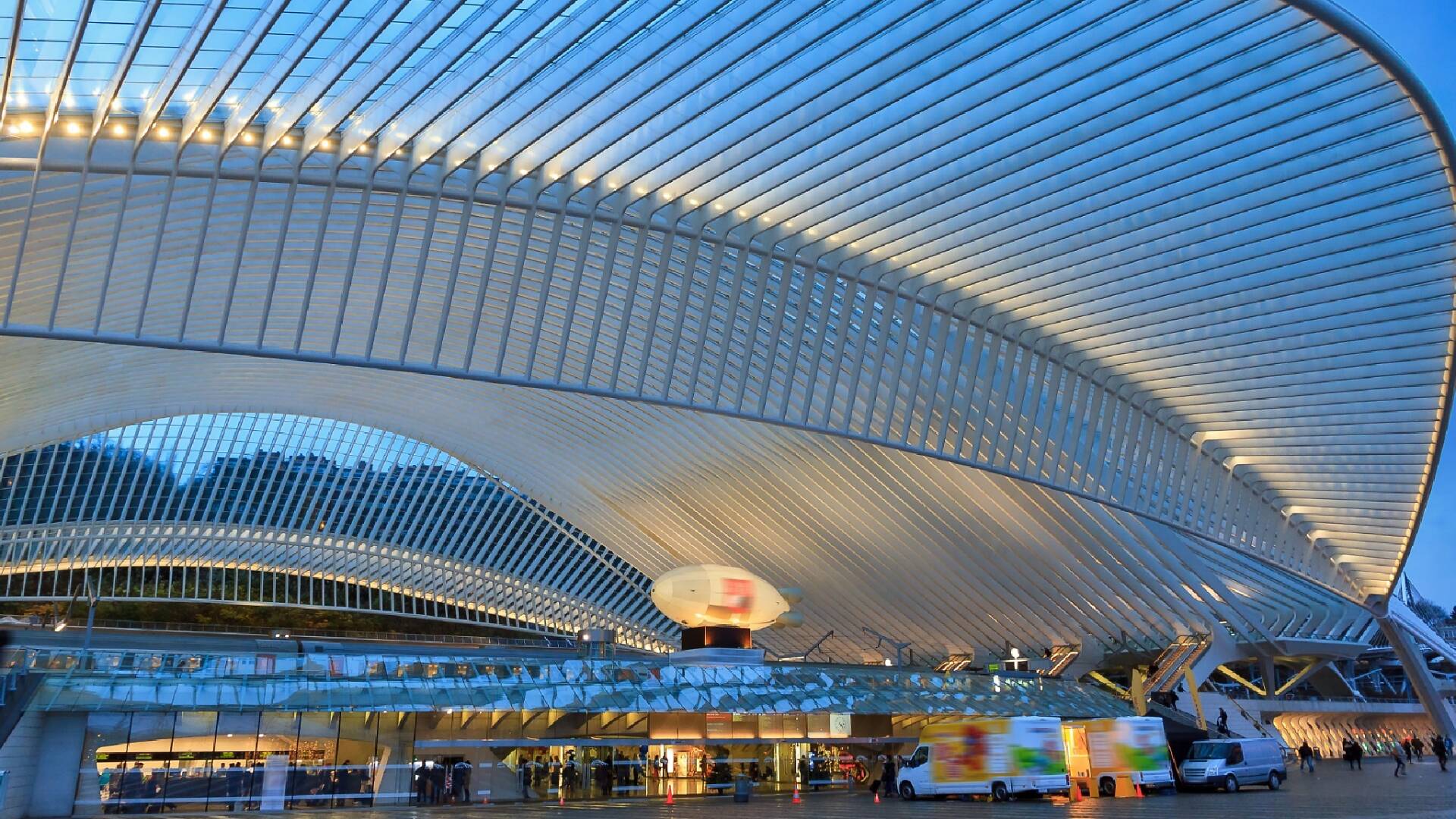 16 Most Beautiful Train Stations in the World Right Now