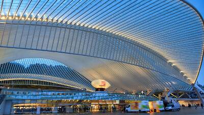 16 Most Beautiful Train Stations in the World Right Now