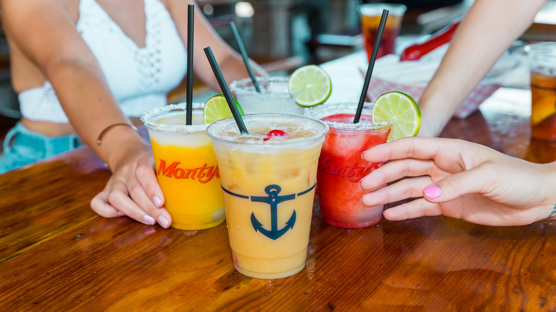 20 Best Miami Beach Bars For Stunning Views of the Water