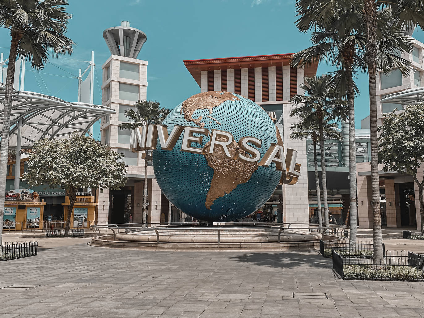 Sentosa Guide: Things To Do, Eat, Drink, and Stay