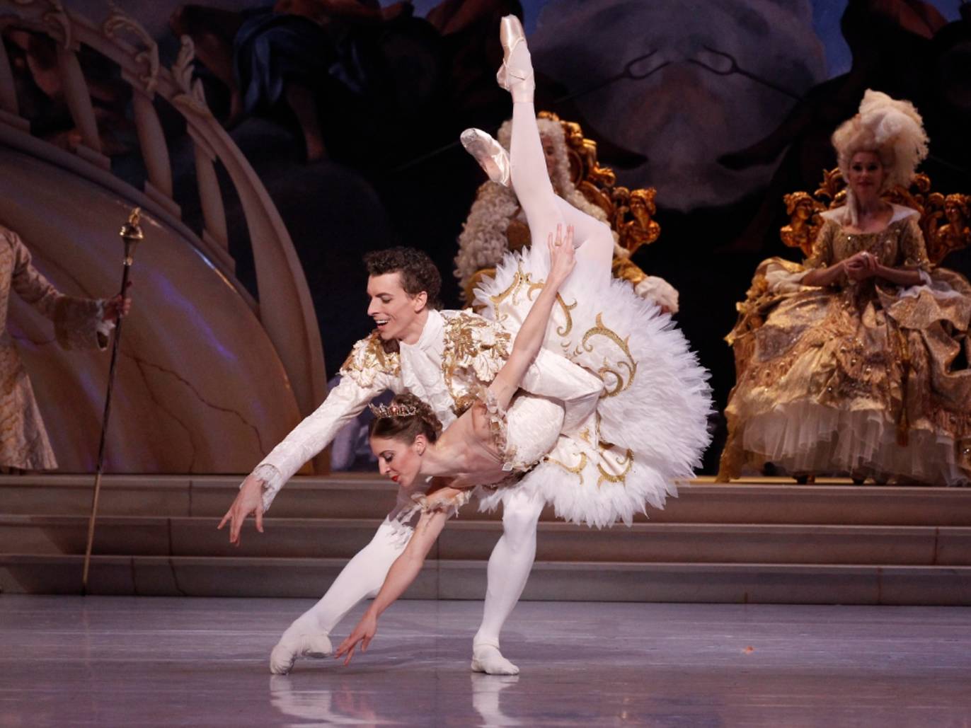 Best Streaming Theatre & How to Watch It Online