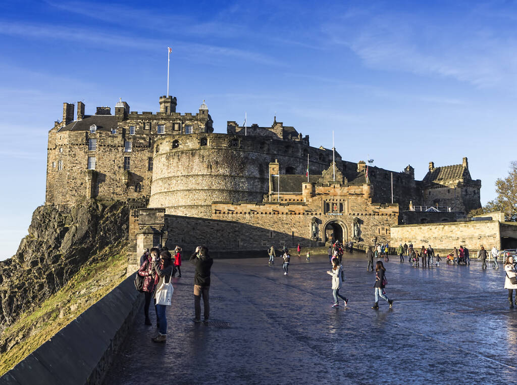 18 Best Things To Do In Edinburgh's Old Town Right Now