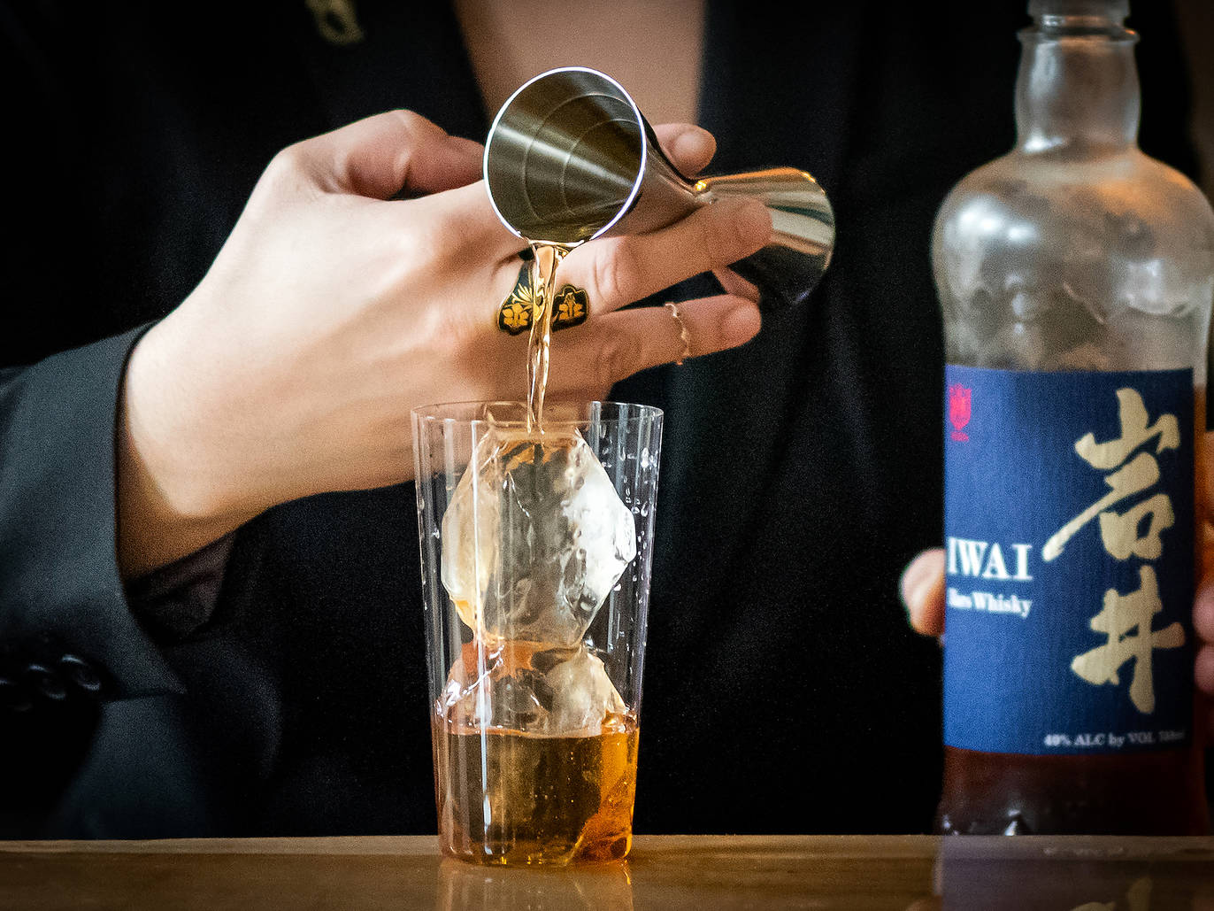 27 Best Chicago Bars, Ranked