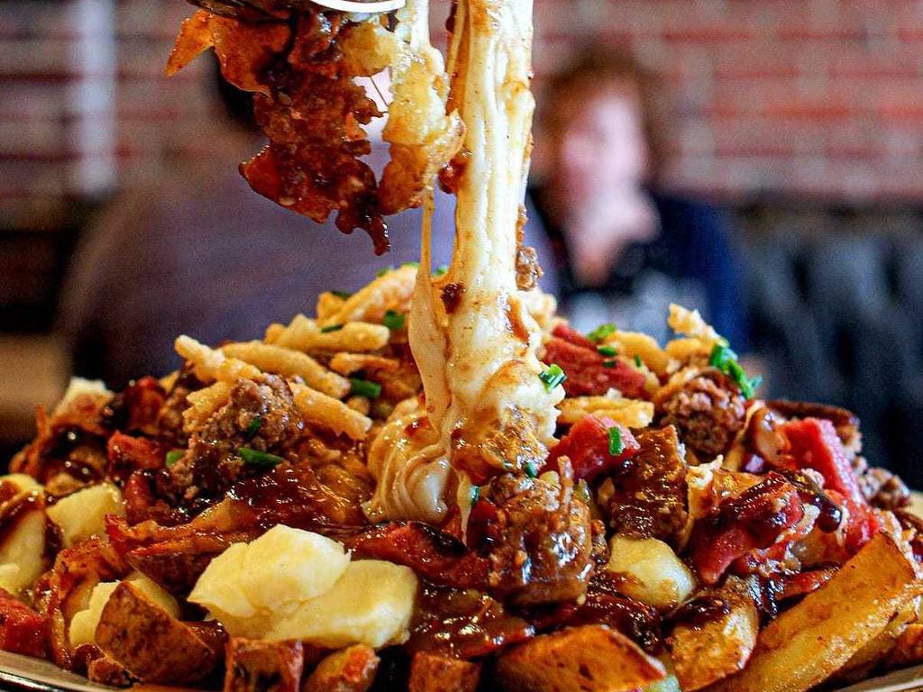 Where to Order From When You’ve Got the Munchies in Montreal