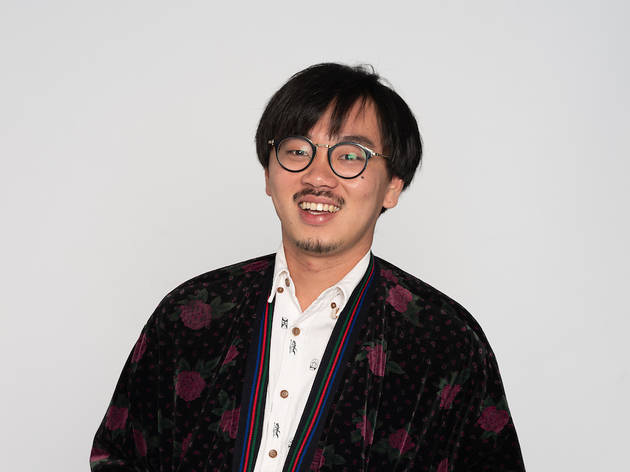 5 local stand-up comedians come together for an online comedy show Singapore Stands Up