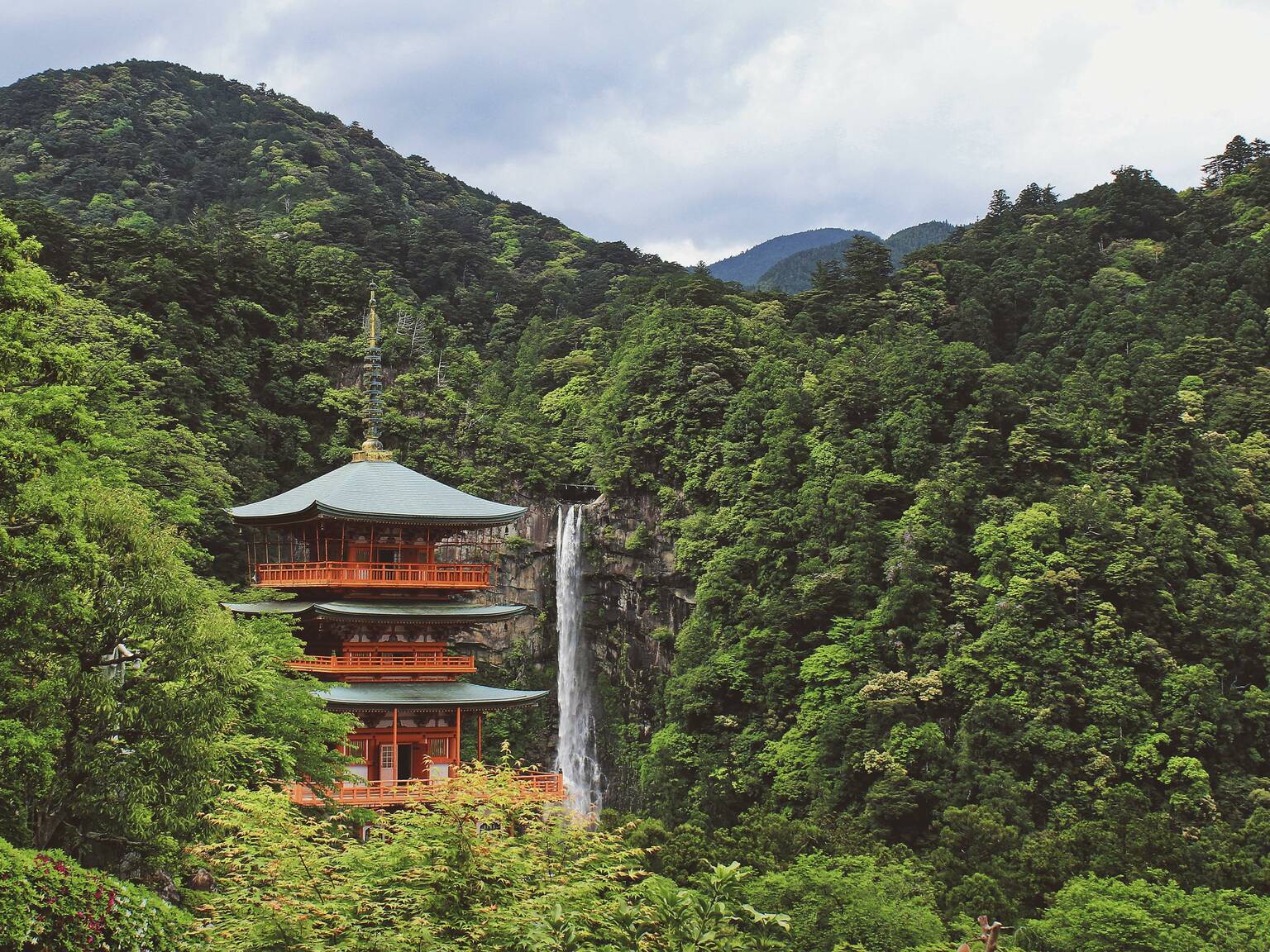 24 of the most beautiful places you should visit in Japan