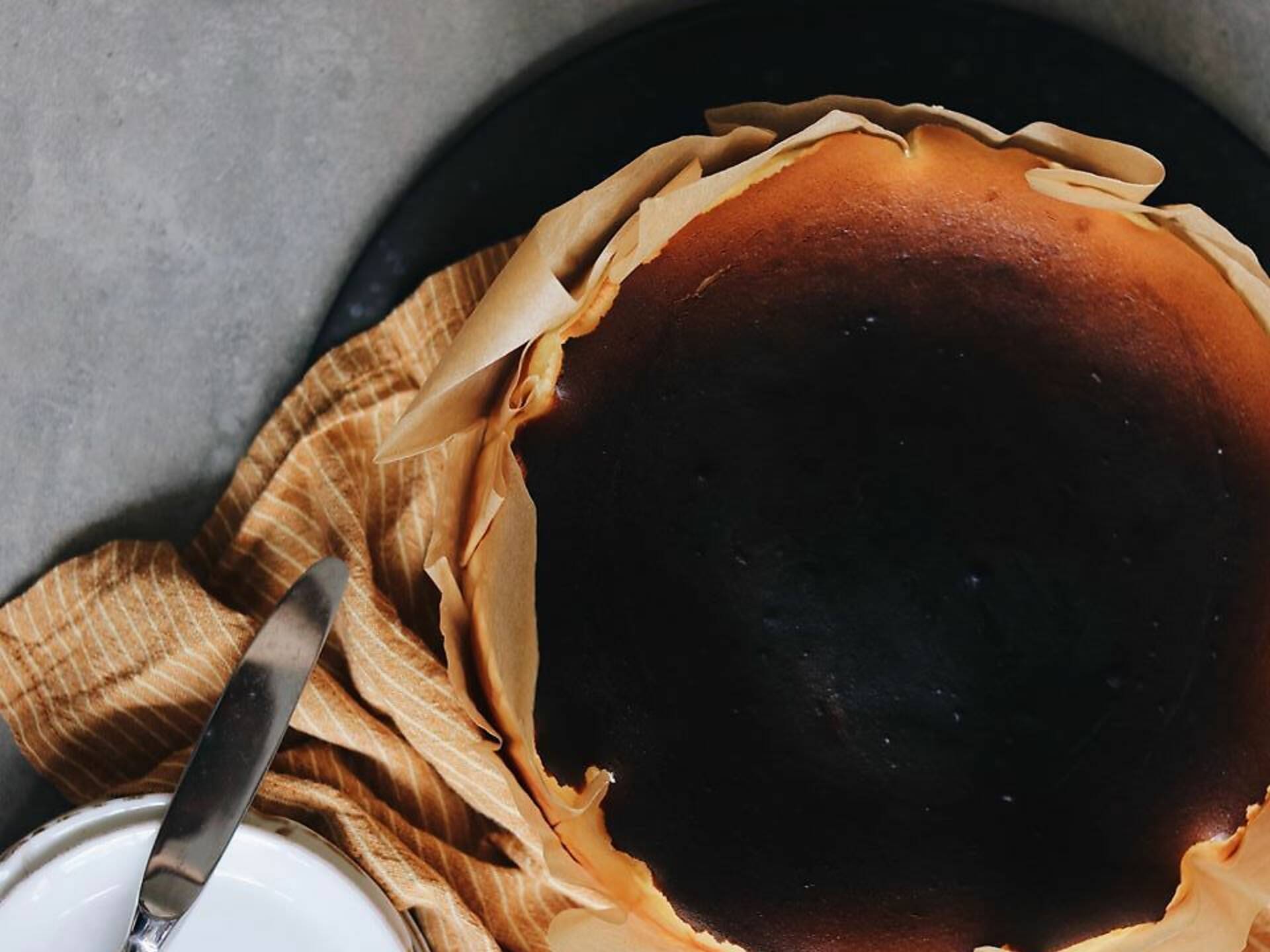 9 Best Basque Burnt Cheesecake In Singapore