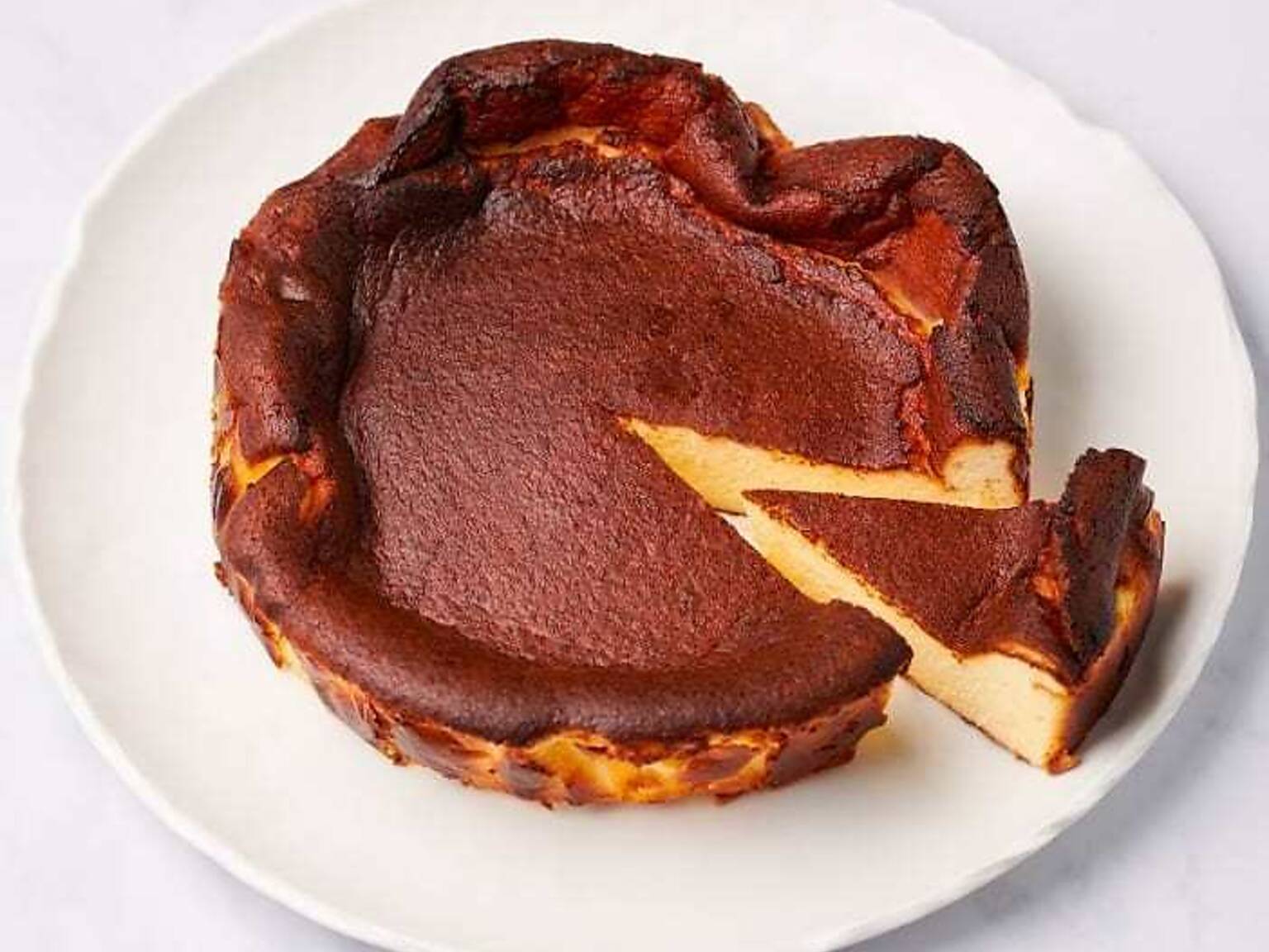 9 Best Basque Burnt Cheesecake In Singapore