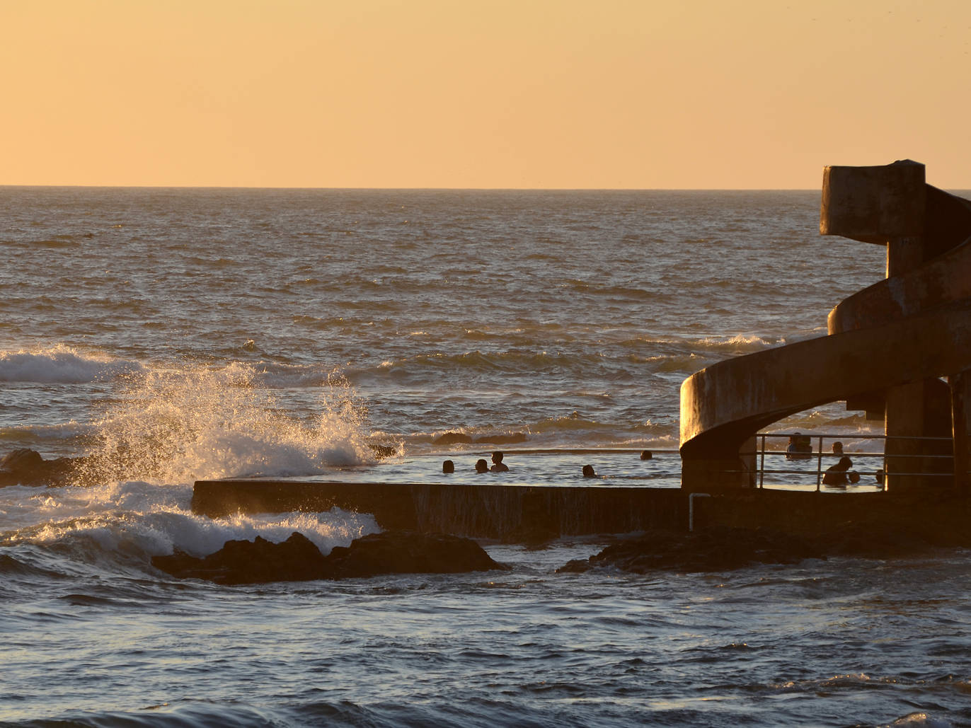 15 Best Ocean Pools for Superb Sea Swimming in 2023