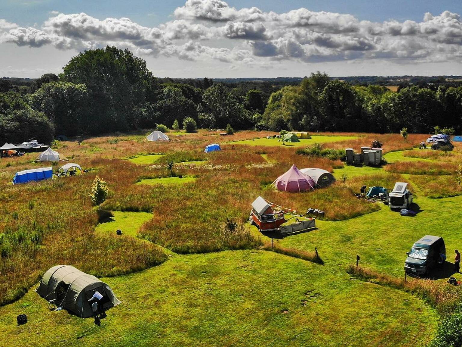 11 Campervan-Friendly Campsites in the UK: Top Campervan Sites