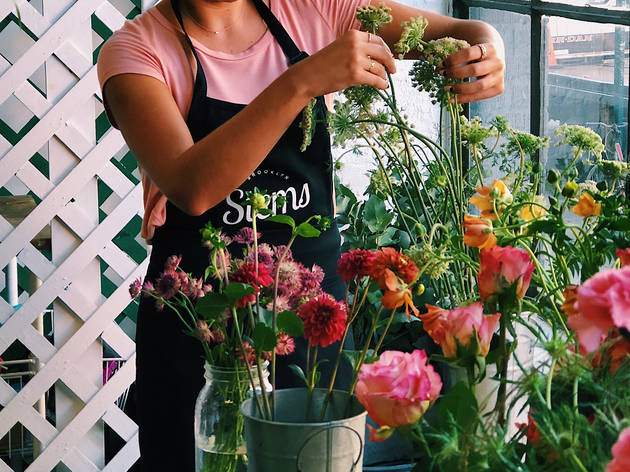 This Brooklyn flower shop is selling gorgeous bouquets for non-profits ...