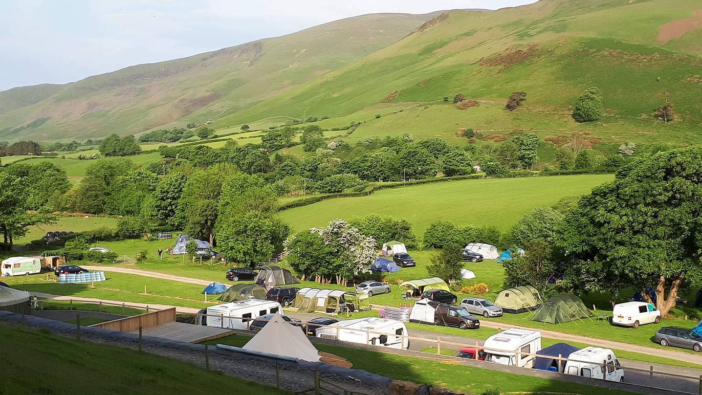 11 Campervan-Friendly Campsites in the UK: Top Campervan Sites