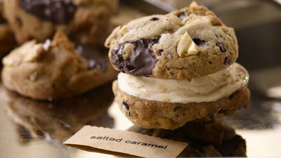 Hedy Goldsmith Bake Sale | Restaurants in Miami