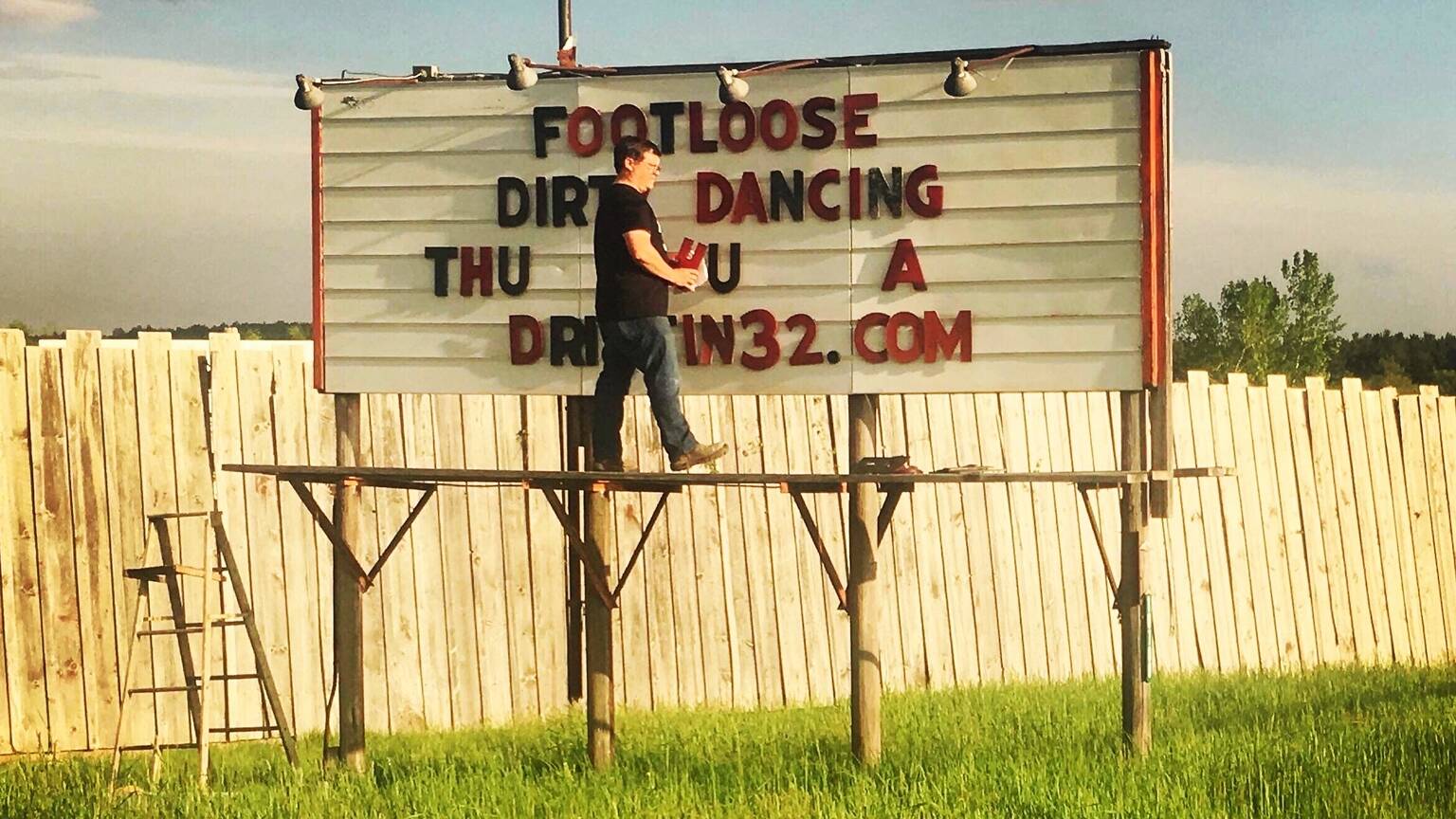 18 Amazing drive-in theaters near New York City