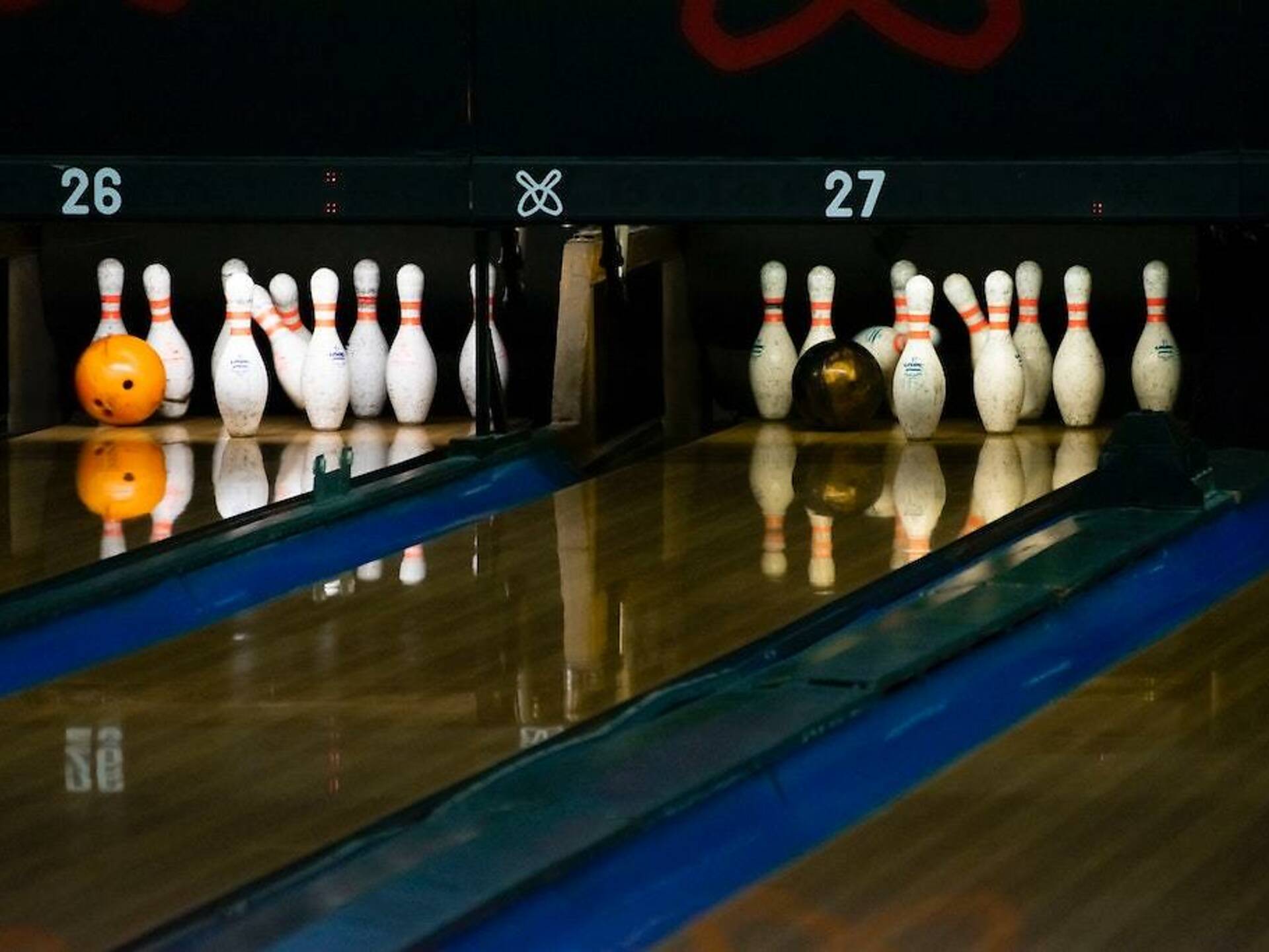 6 Best Bowling Alleys in Singapore