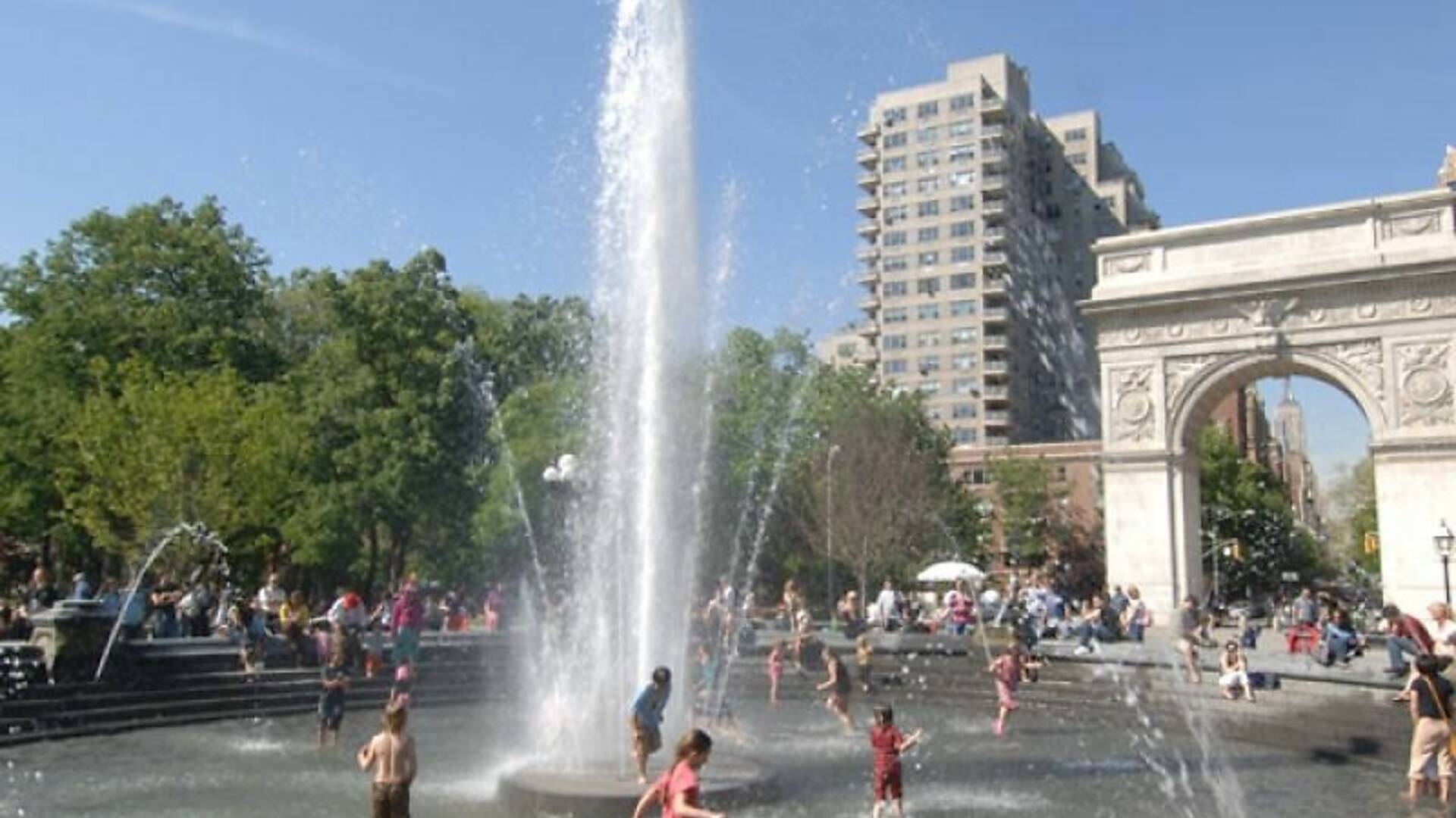 22 Best Water Playgrounds in NYC to Cool Off in the Summer