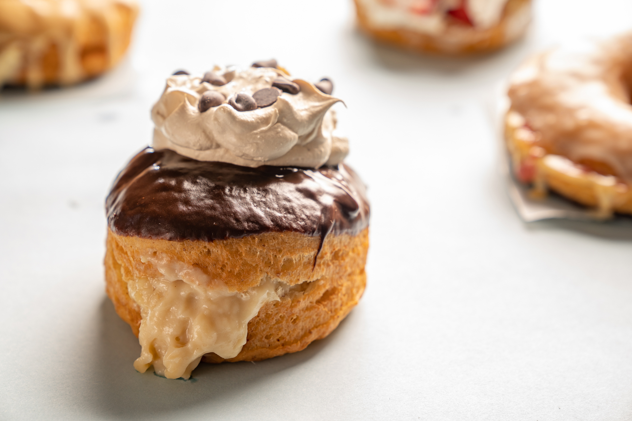 Donas rellenas, cubiertas y en versión mini: Moody Donuts tiene donas ...