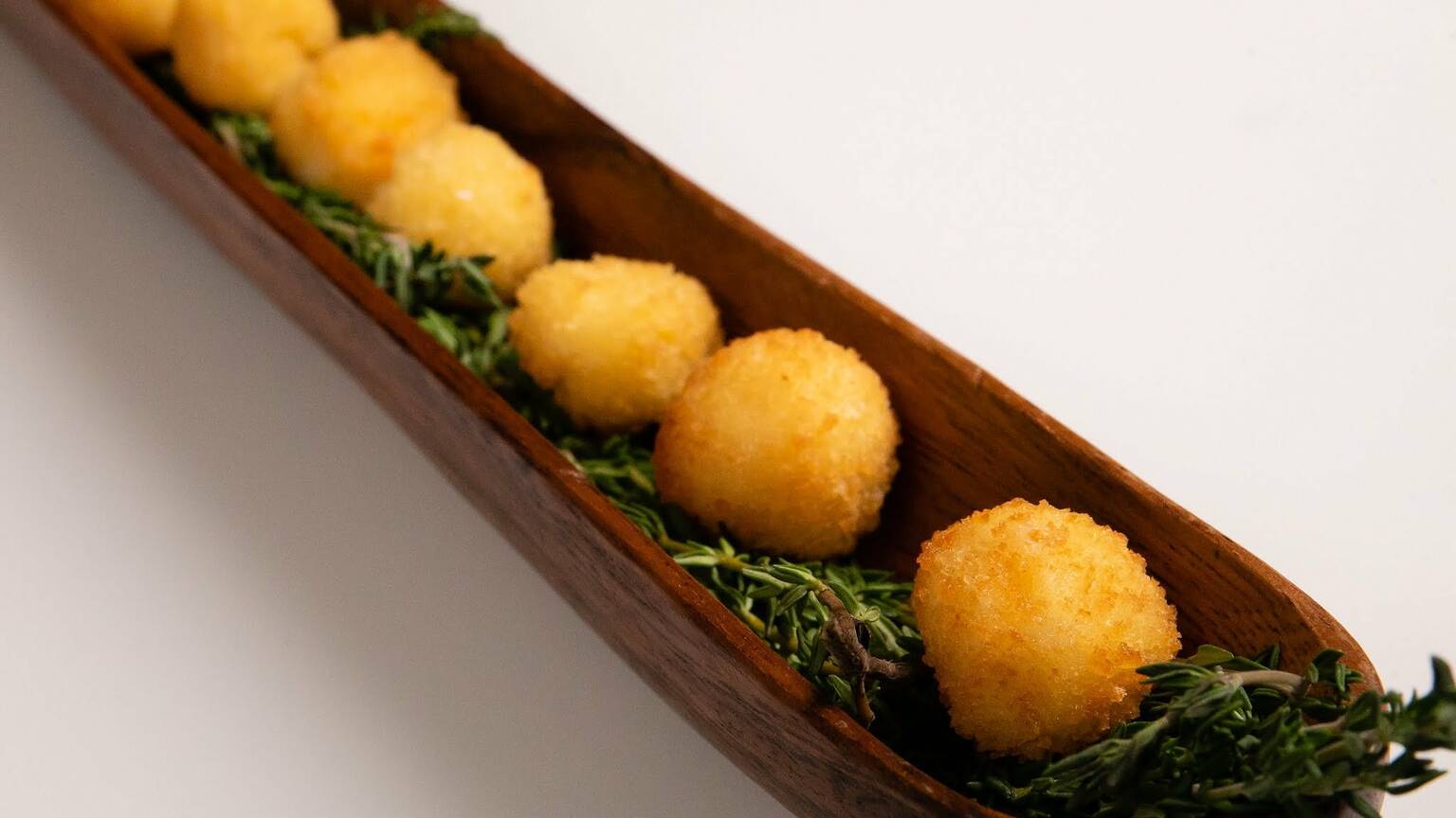 LEKU Fish & Garden | Restaurants in Allapattah, Miami