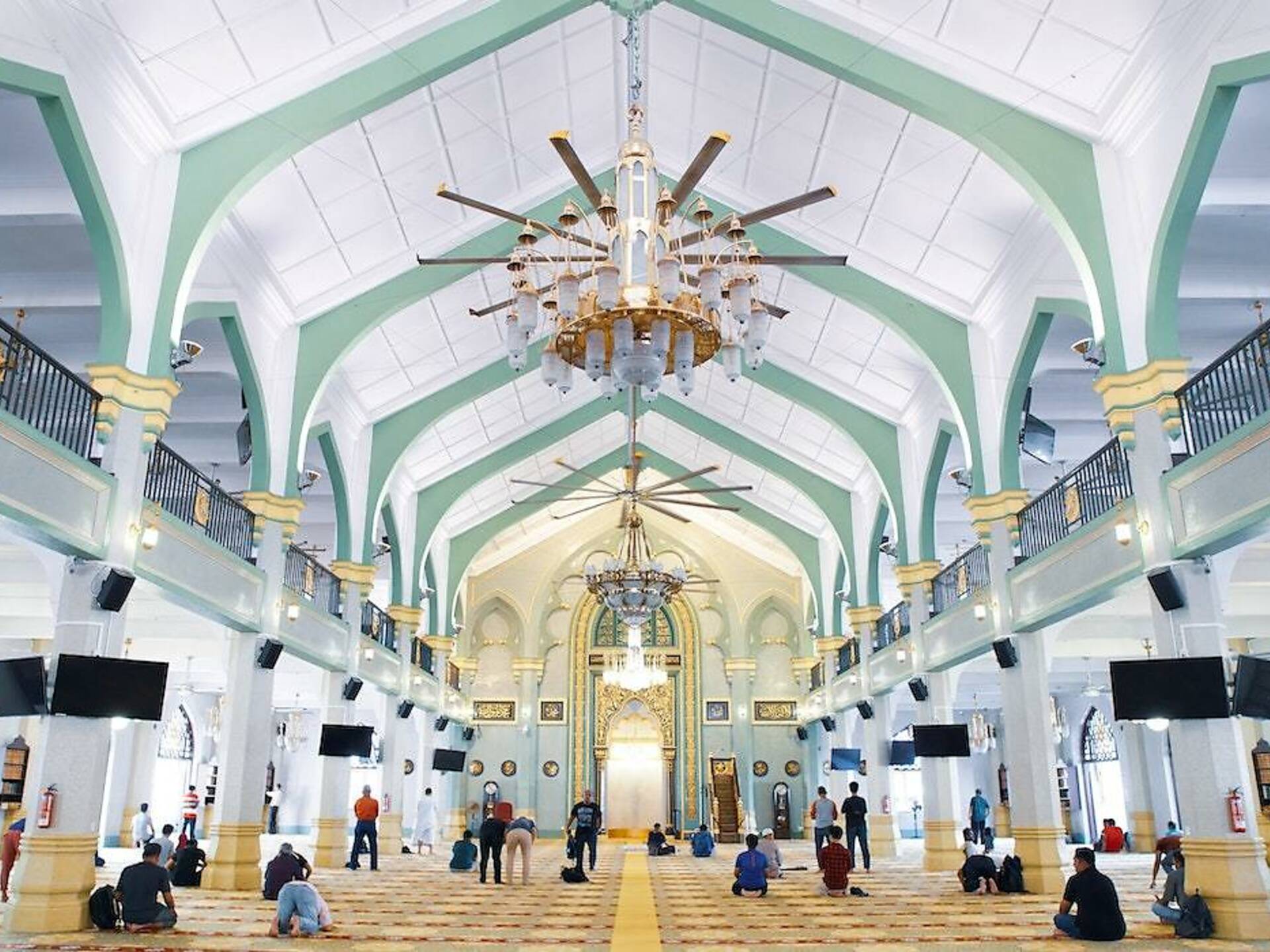 The Guide To Hari Raya Aidilfitri in Singapore 2025