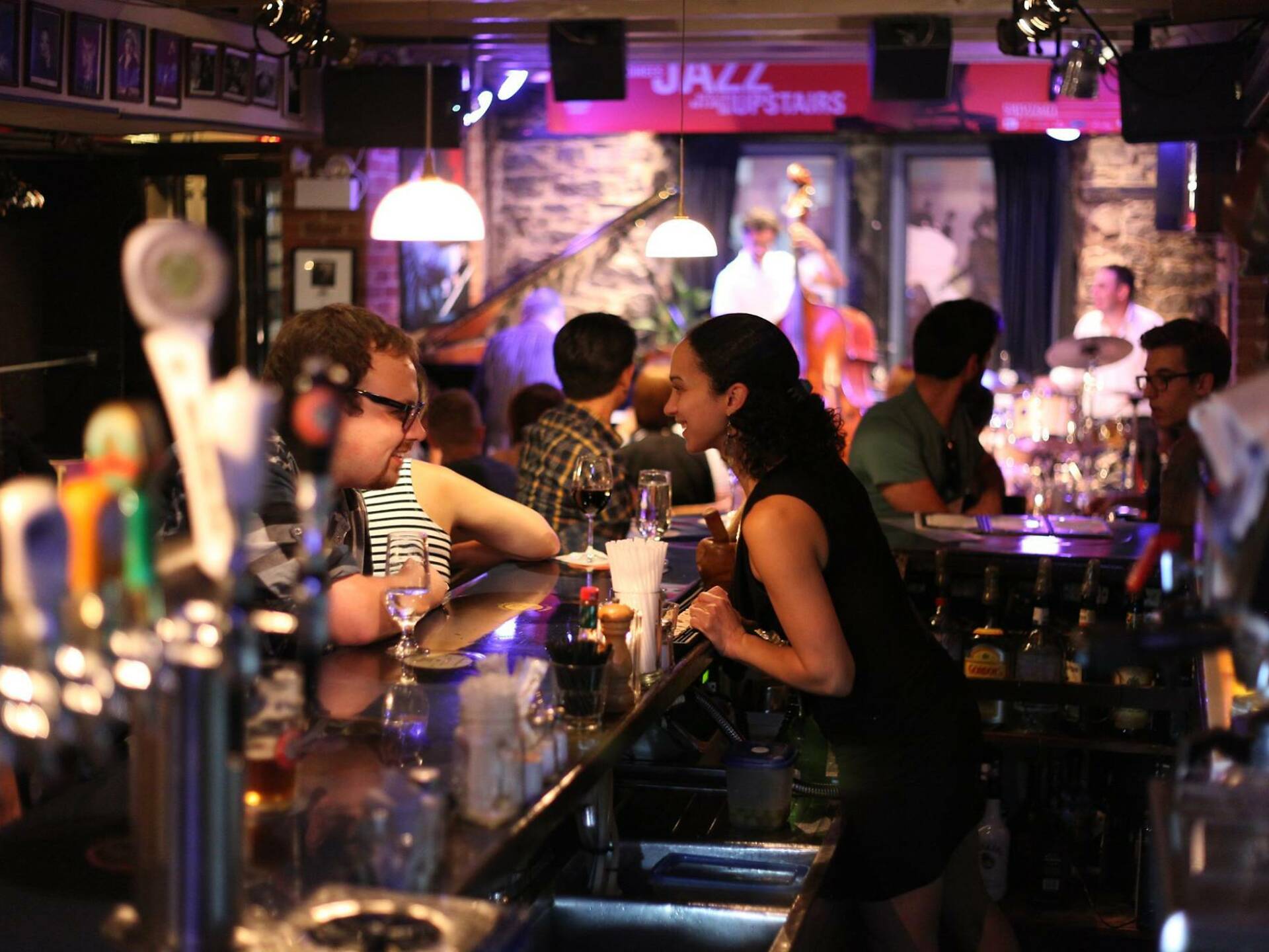 The Best Jazz Bars in Montreal Where the Live Music is Hot
