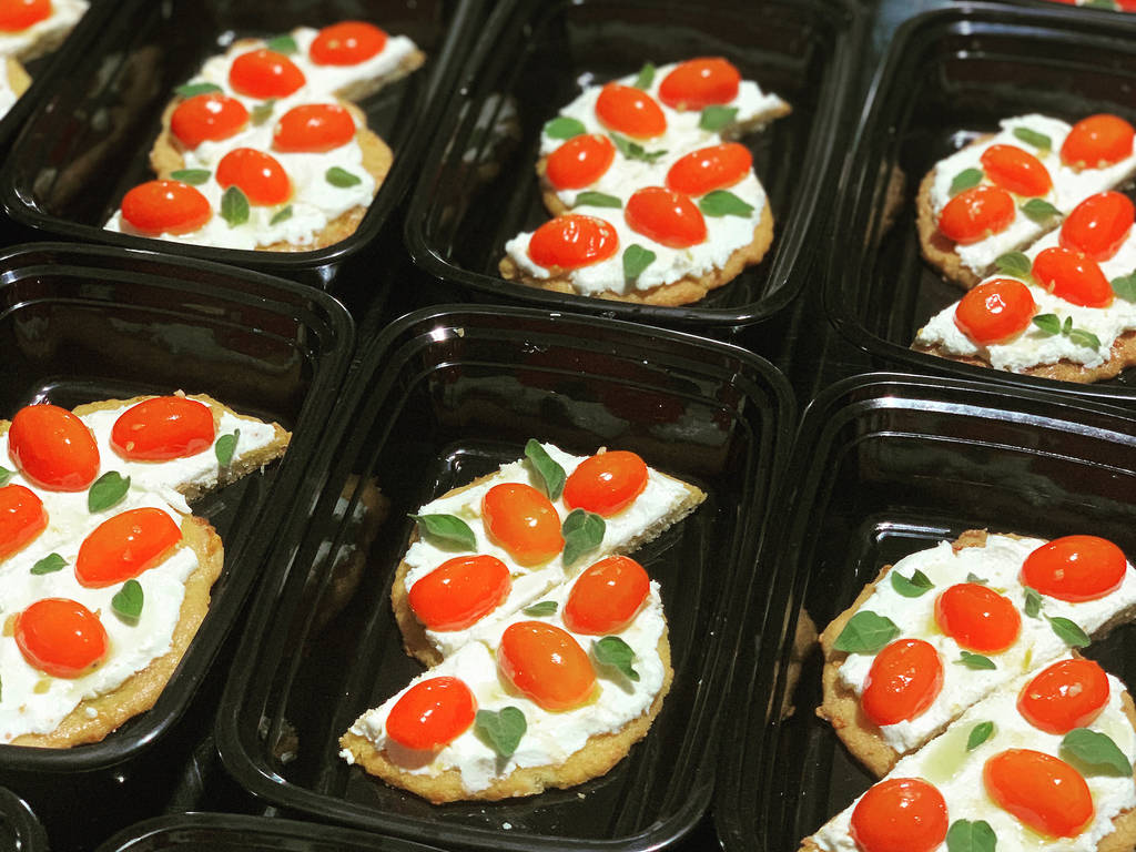 9 Best Meal Delivery Services in Miami to Order Right Now