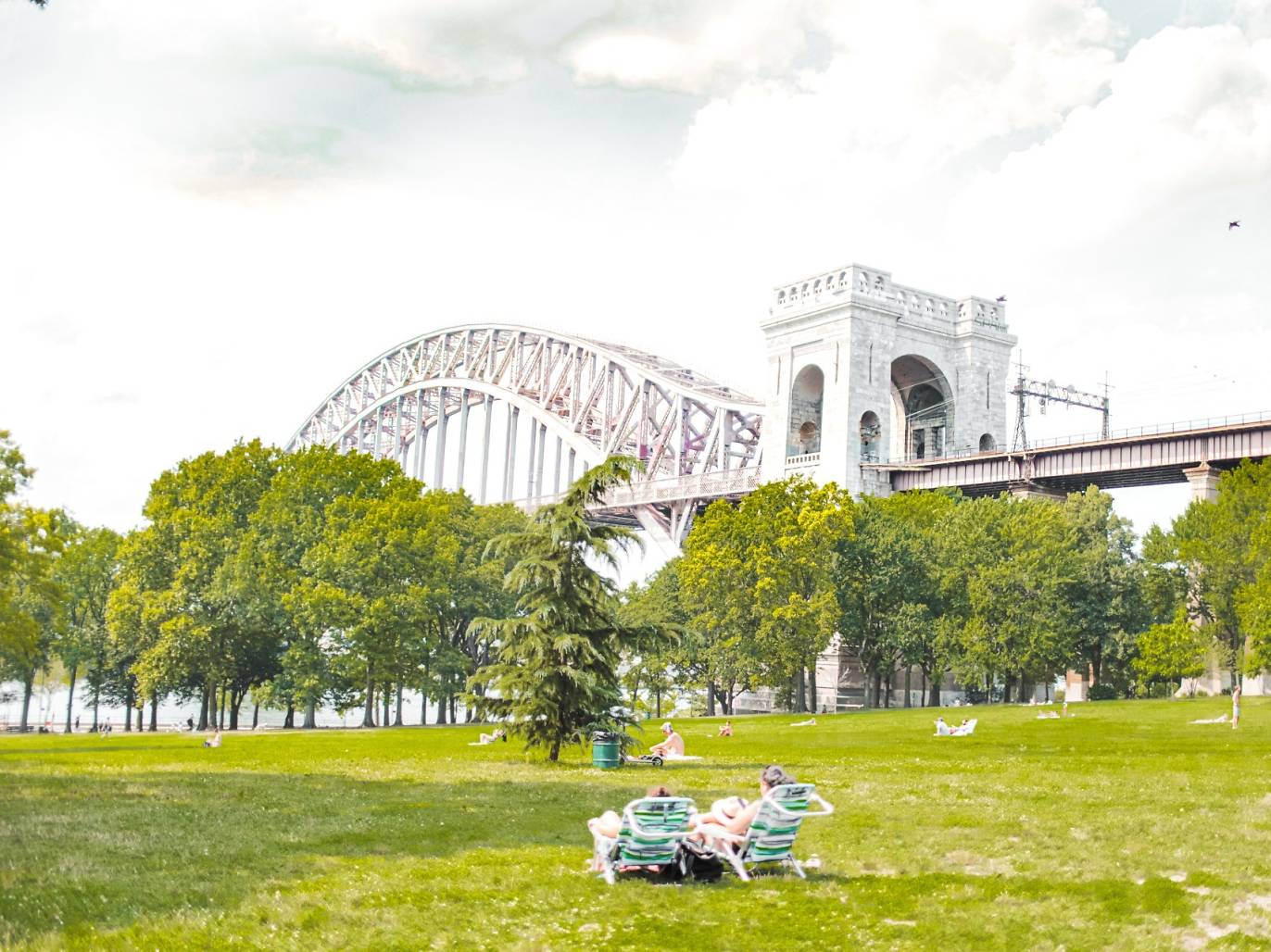 20 Best Things to Do in Astoria When Exploring the Neighborhood
