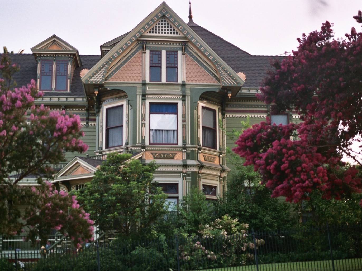 30 Most Beautiful Buildings in Los Angeles