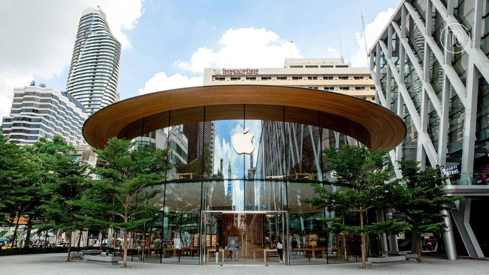 In pictures: เปิดประตูดู Apple Store Central World ก่อนเปิดให้บริการ 31 ...