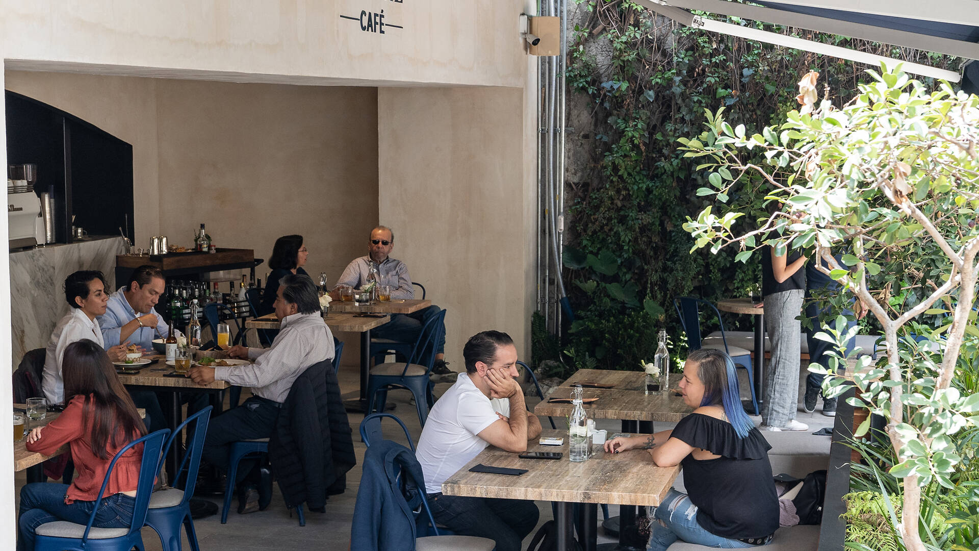 Madre Café. El café-bar y restaurante que necesitabas en la Roma