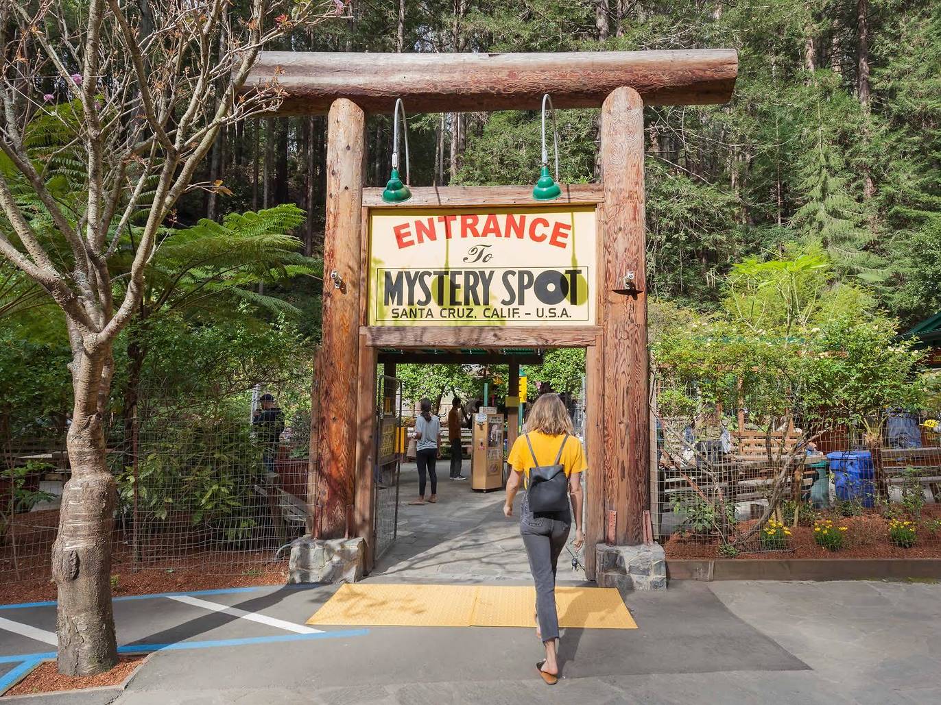 19 Weird Landmarks in the US You Have to See to Believe