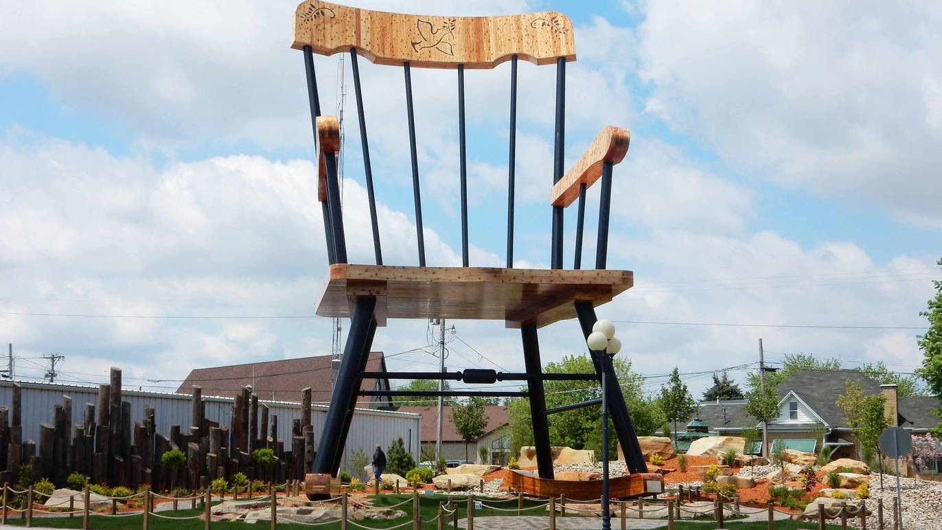 19 Weird Landmarks in the US You Have to See to Believe