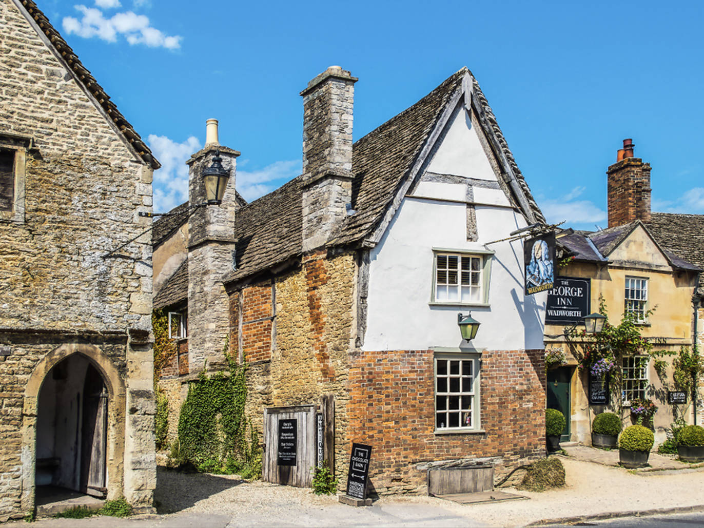 16 Most Instagrammed Villages in the UK Right Now