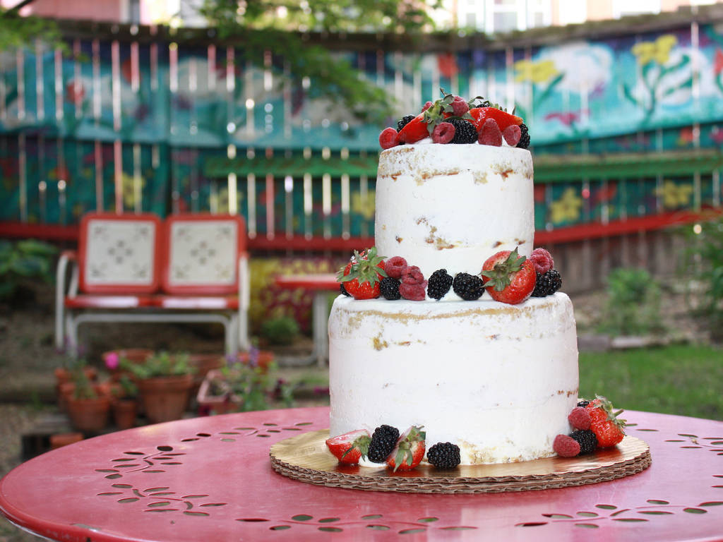 22 Amazing Bakeries in Chicago For Cakes, Pastries and Coffee