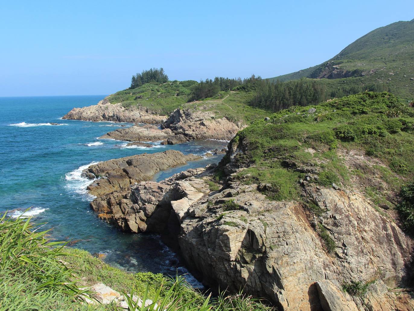 10 Secret Islands to Explore in Hong Kong