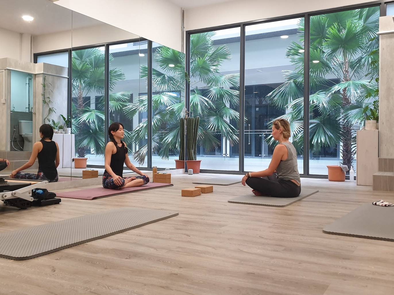 7 Meditation Classes in Singapore To Help Practise Mindfulness