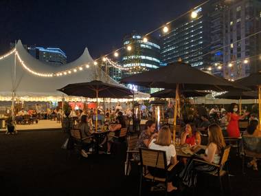 18 Best Restaurants in the Seaport District: Best Waterfront Patios